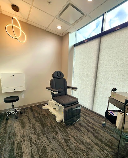 Our Clinic – Aligned Family Chiropractic